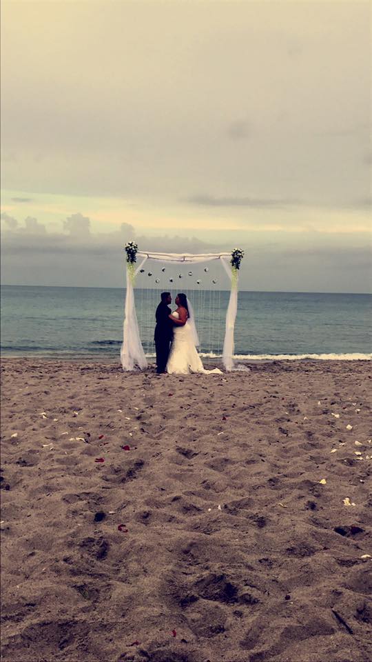 Two Truths and a Lie (Or The Non-Hitchless Wedding) – Many Faces of Cheri G